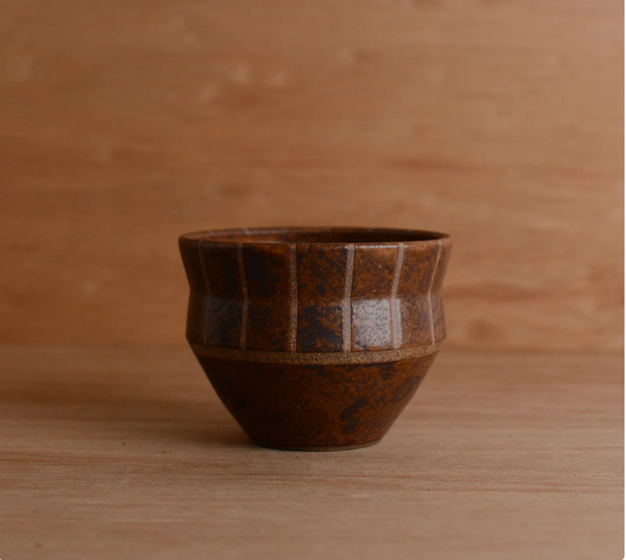 'Stoneware Planter' (Toasted Pecan) Pottery by Emily Davis – MELLOWIST